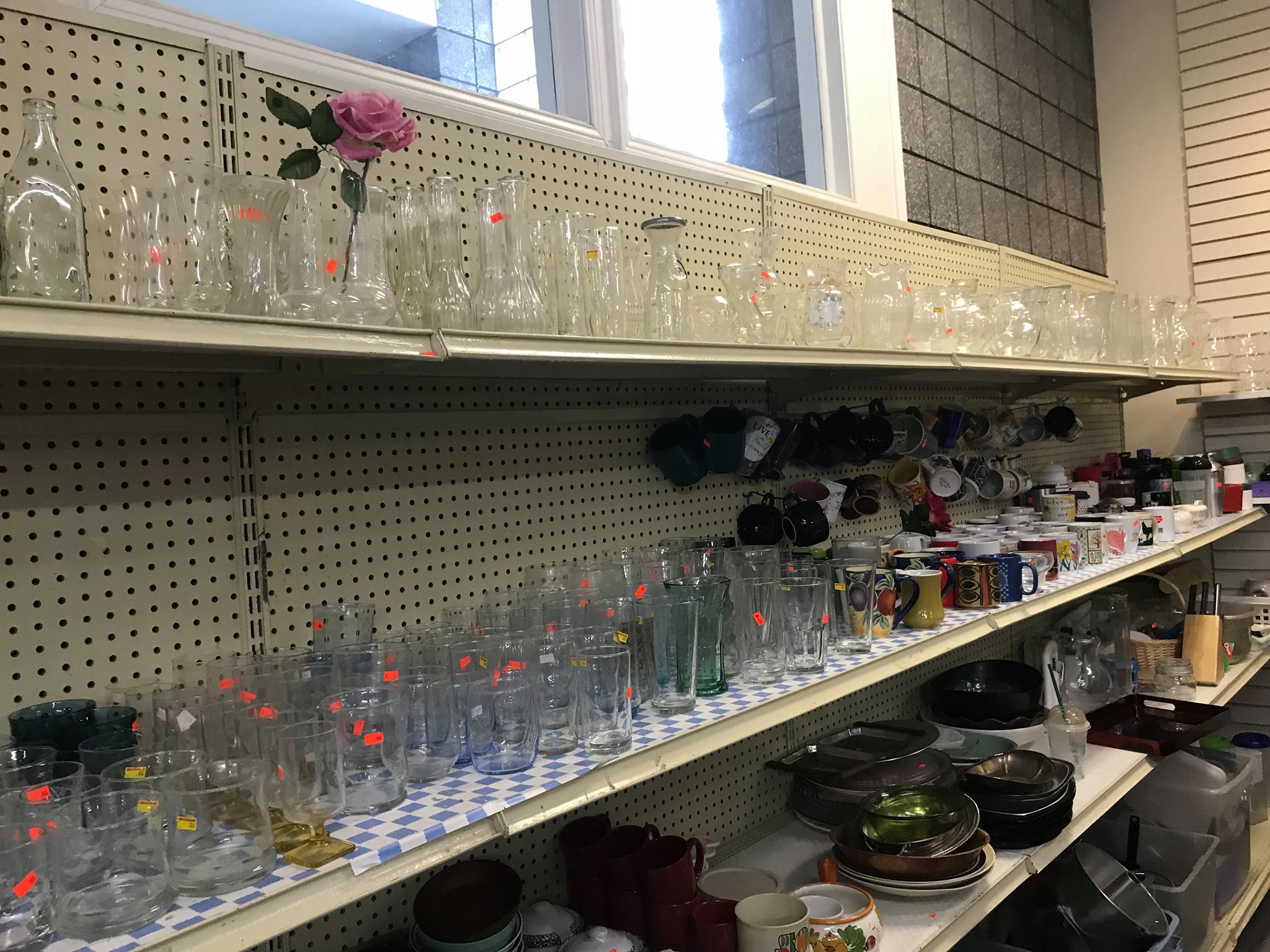 Lily's Cloak Lilburn Thrift Store - Lilburn Cooperative Ministry